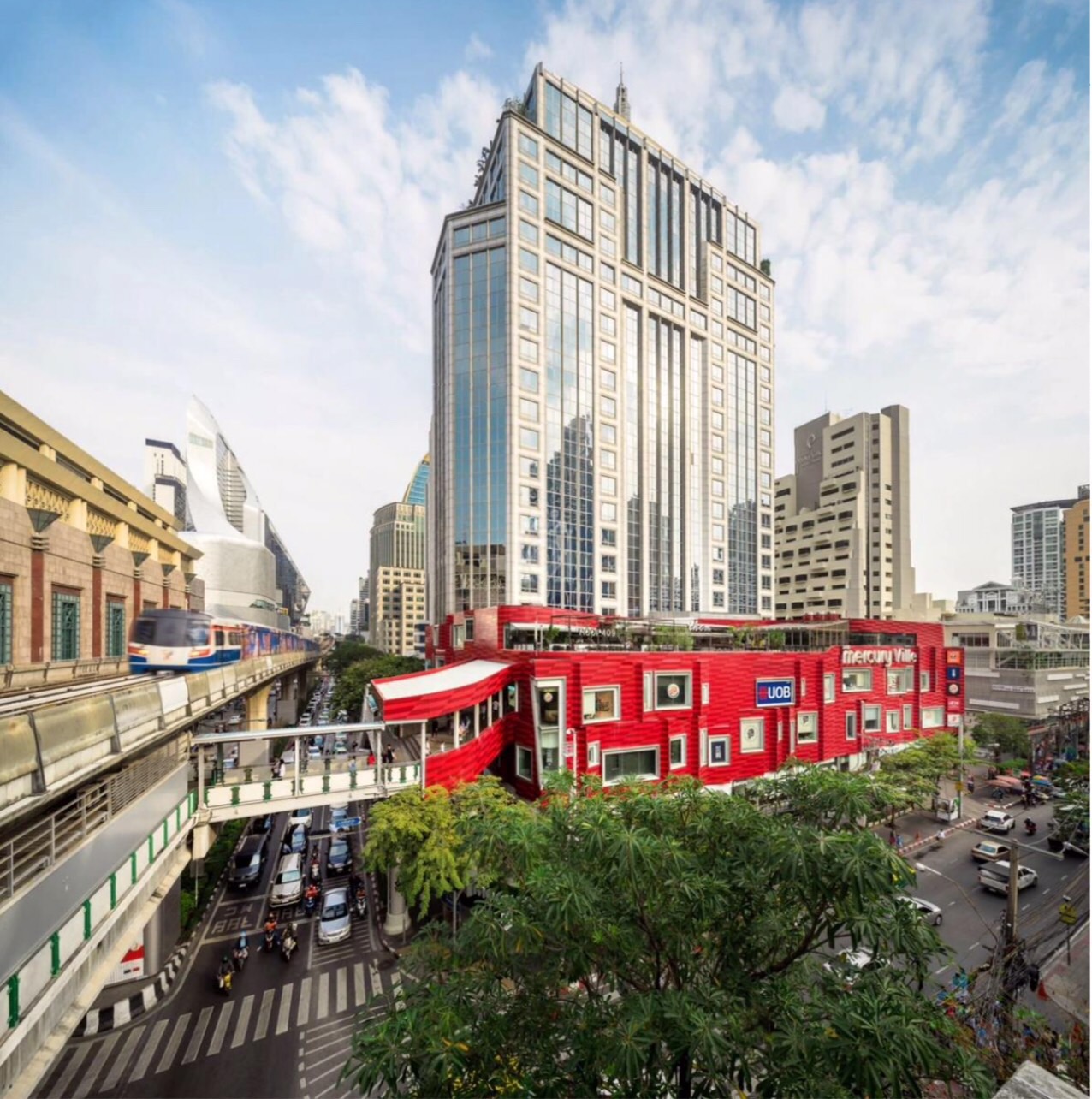 BTS Chit Lom / รถไฟฟ้าบีทีเอส ชิดลม – BKSC
